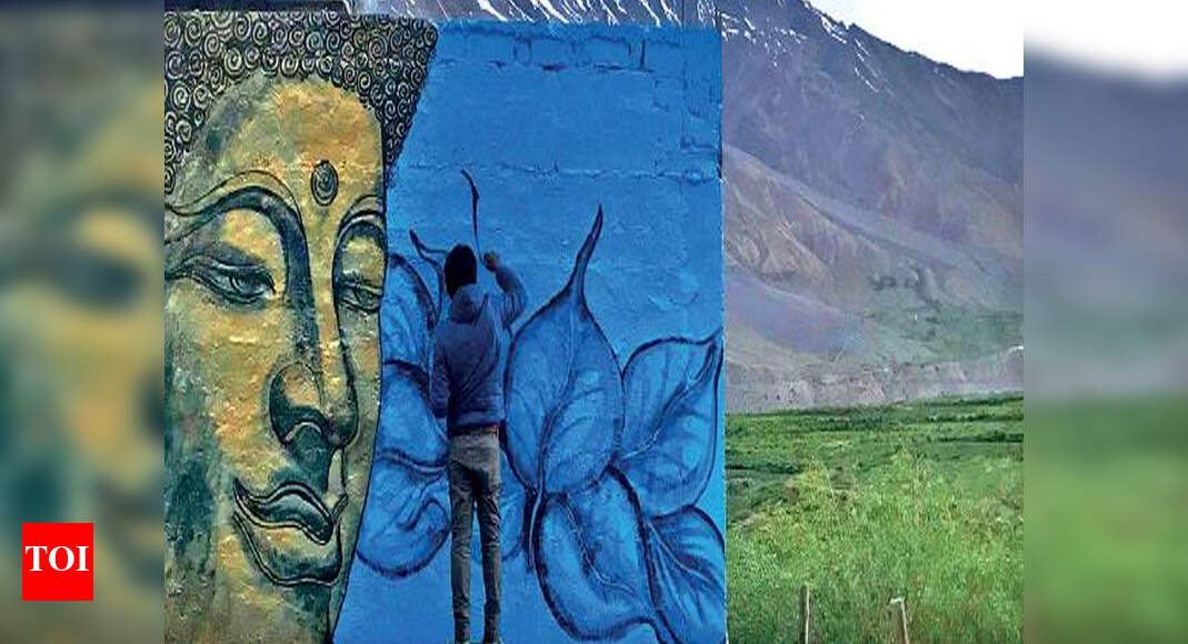 Graffiti artist gives Spiti murals to keep it pristine | Pune News ...