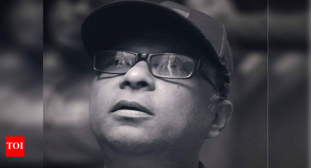 Atanu Ghosh explains what ‘Binisutoy’ is all about | Bengali Movie News ...