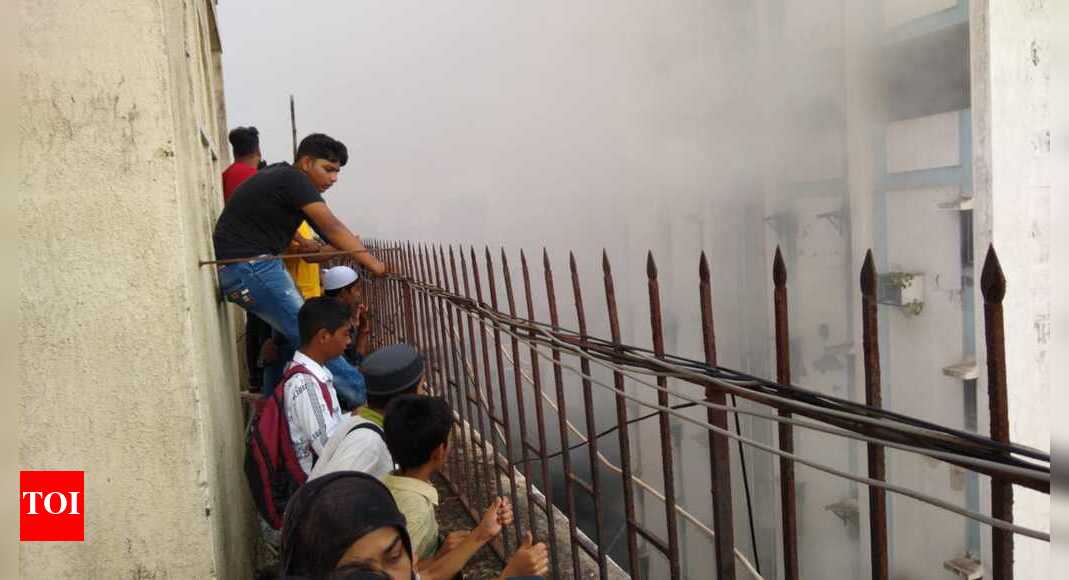Mumbai building fire: 60 rescued, many still feared trapped | Mumbai ...