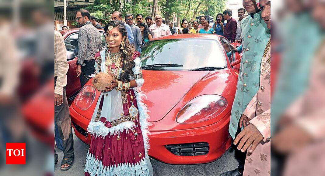 Surat: 17-year-old rides Ferrari to finalize date for diksha | Surat ...