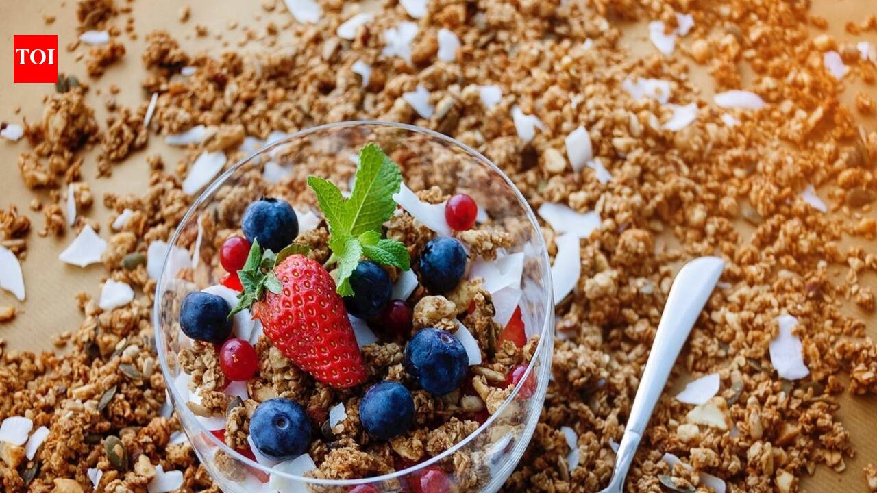 Muesli for breakfast: Healthy options that you can try every morning ...