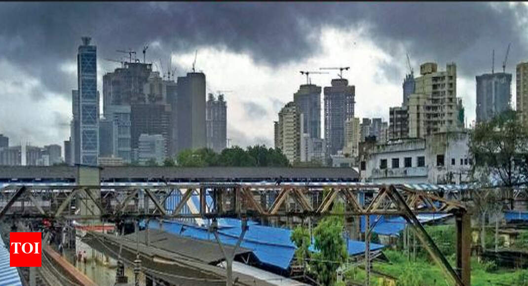 Mumbai Rains: Heavy rain alert issued for Mumbai, Thane, Pune | Mumbai ...