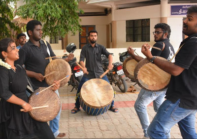 Nimirvu Kalaiyagam begins parai class in Trichy | Trichy News - Times ...