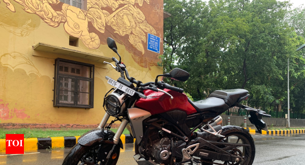 honda cb300r: Honda CB300R review: Retro cafe racer presents visual ...