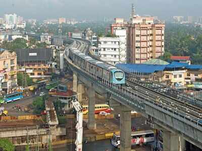 KMRL begins trial run to Thykoodam | Kochi News - Times of India