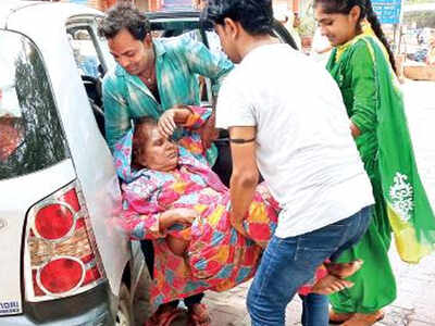 Emergency, OPD services affected at government hospitals | Delhi News ...