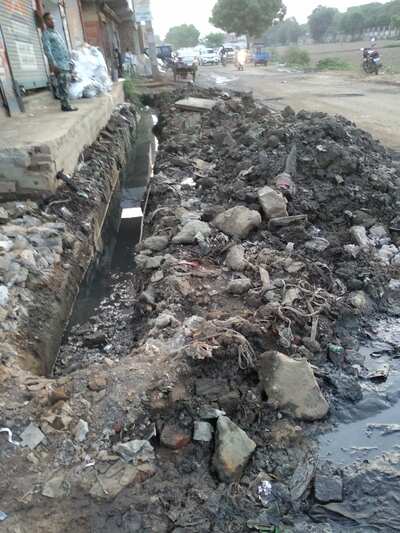 Silt lines road - Times of India