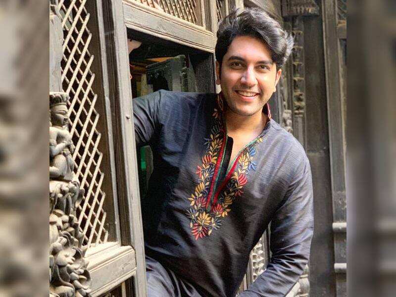 Singer: Singer and actor Parth Oza signs his third Gujarati film ...