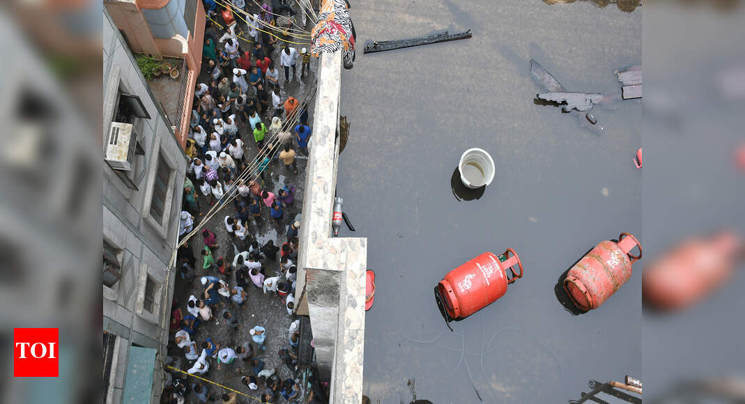 Delhi: Garage staircase helped fire spread upwards | Delhi News - Times ...