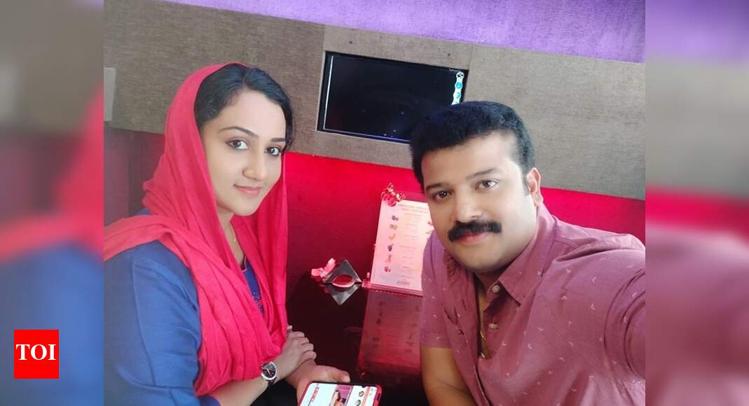 Actors Santhosh Sasidharan And Chilanka Join The Cast Of Kasthooriman Times Of India