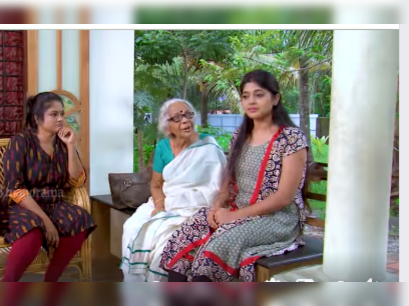 Thatteem Mutteem: Thattem Mutteem: Krishnapilla Vakkeel has a visitor ...