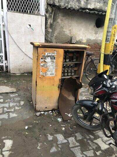 Open BSES box a risk - Times of India
