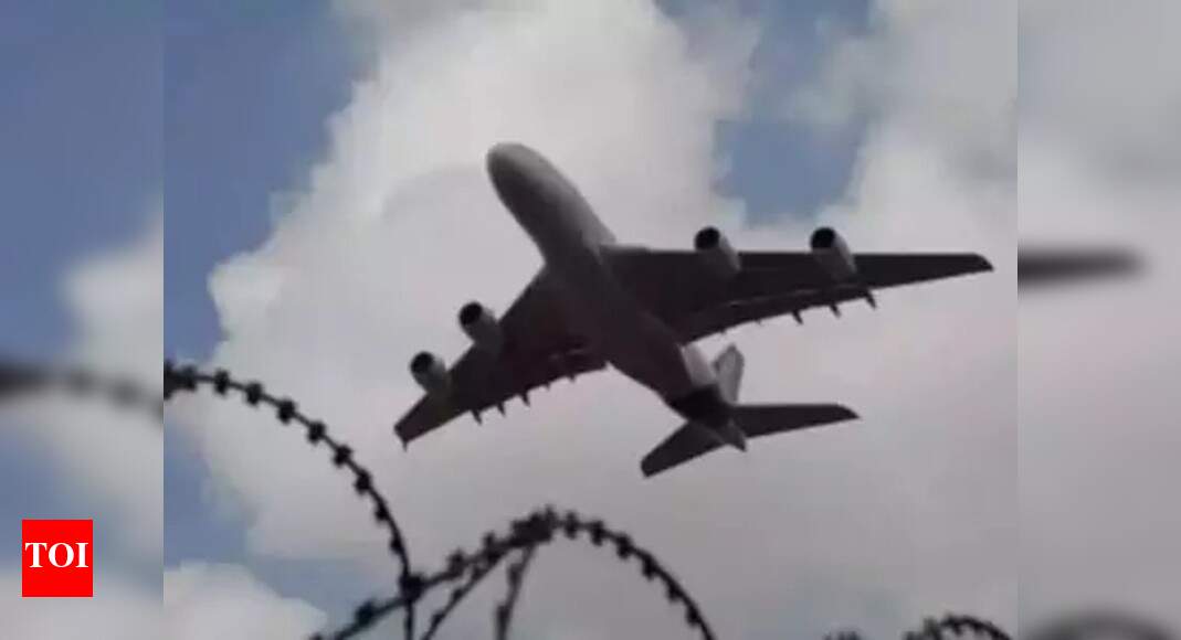 Pakistan airspace remains open for Indian flights: Civil Aviation ...