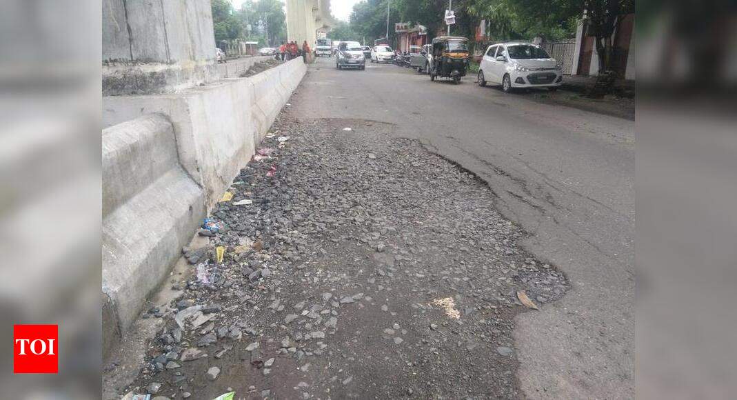 Metro’s poor restoration work turning roads into nightmare | Nagpur ...
