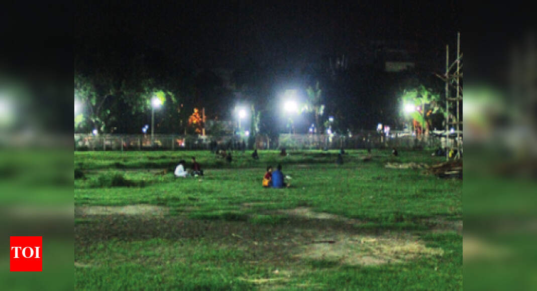 KMC to control lights at Maidan parks after 8pm | Kolkata News - Times ...