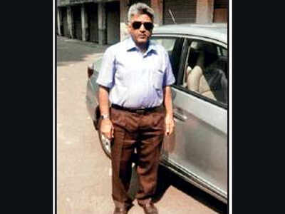 Senior marine pilot goes missing after falling off ladder near JNPT ...