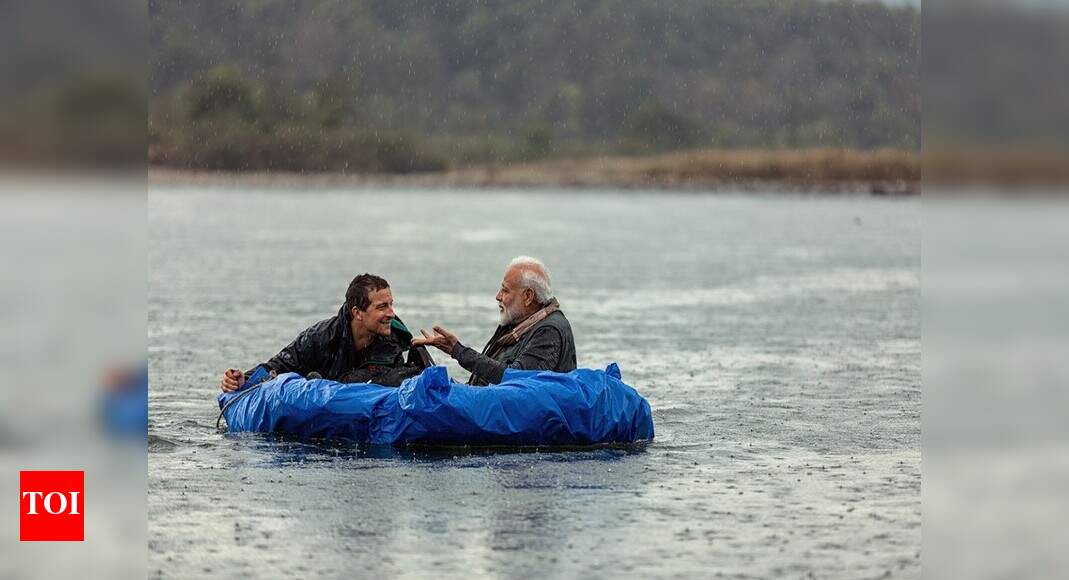 'You won’t believe the sight of the PM soaking wet, floating on a ...