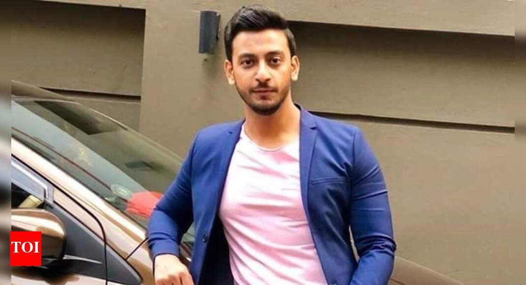 Bonny Sengupta still in a celebratory mood | Bengali Movie News - Times ...