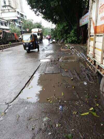 where is footpath? - Times of India