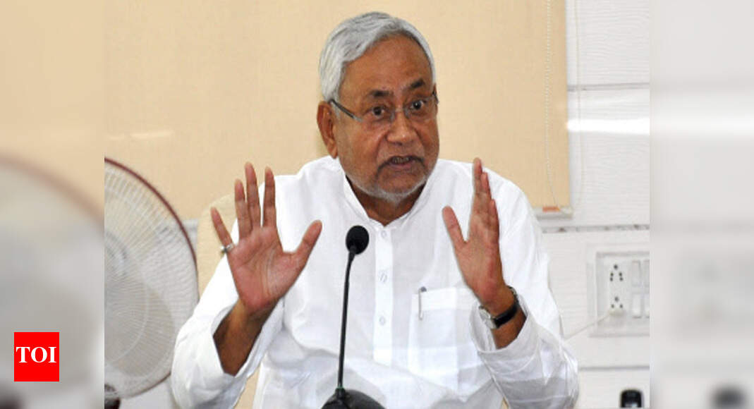 Bihar government transfers 18 IPS officers | Patna News - Times of India