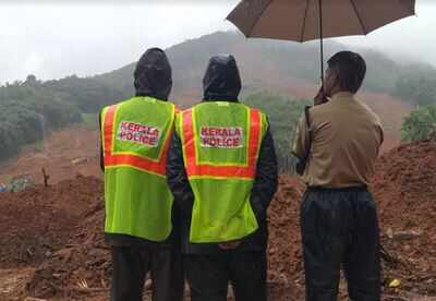 Seven more bodies recovered from Kavalappara landslide spot | Kochi ...