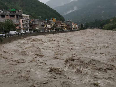 Rain causes extensive damage in Himachal, Chandigarh-Manali highway submerged in Mandi | Shimla ...