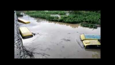 Punjab floods: 3-year-old girl drowns, several villages evacuated in ...