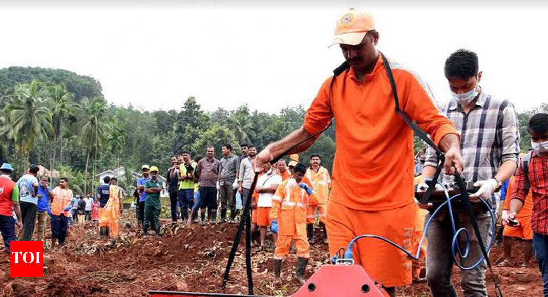 Kerala: Death toll in Kavalappara landslide rises to 46 | Kozhikode ...