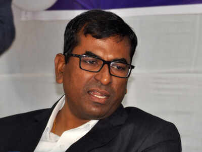 No parking spot? Use public transport: Kumar Ravi | Patna News - Times ...