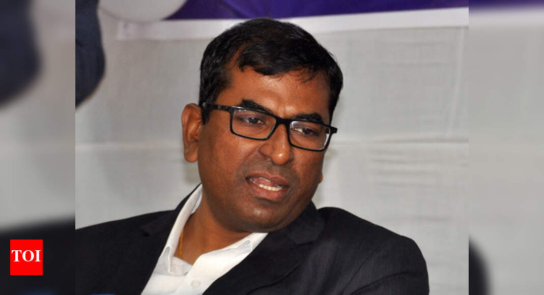 No parking spot? Use public transport: Kumar Ravi | Patna News - Times ...