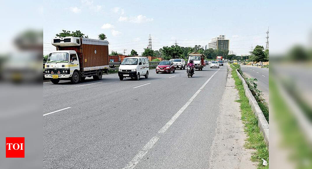 Manesar residents fume over traffic, no elevated road in sight ...