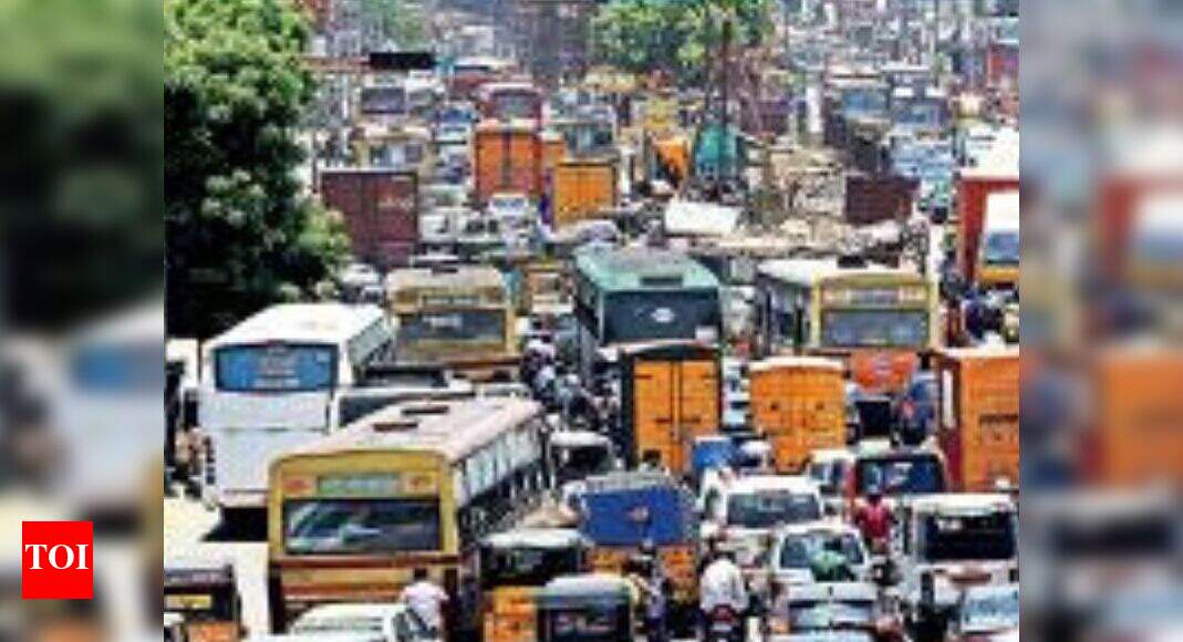 Delay in construction of Koyambedu flyover leads to traffic mayhem ...