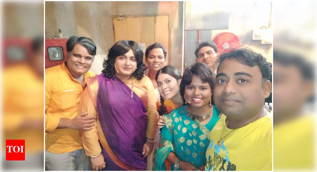 Actor Mihir Rajda turns a beautiful lady in Chala Hawa Yeu Dya; see pic ...