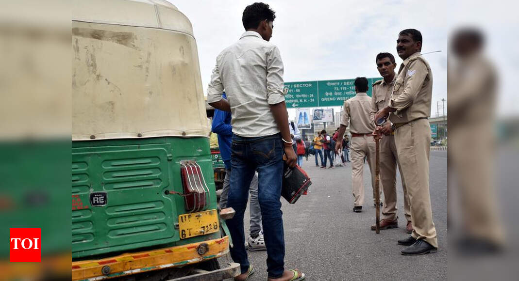Noida: Auto drivers want single permits, move HC | Noida News - Times ...