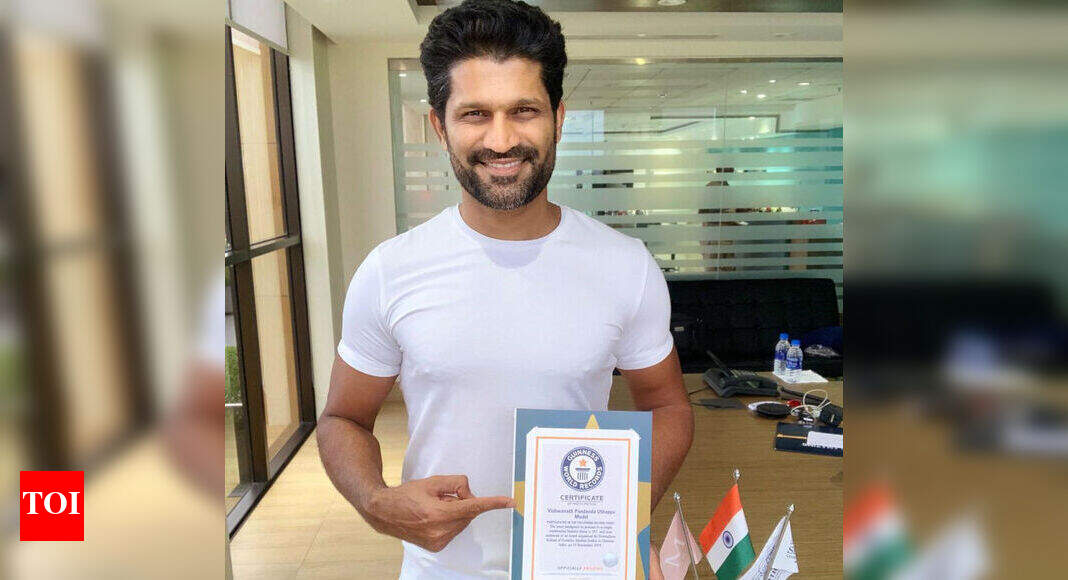 Model and actor Vishwa part of a record making event | Tamil Movie News ...