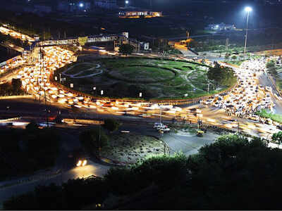 Noida to take expert help on Parthala Chowk snarls | Noida News - Times ...