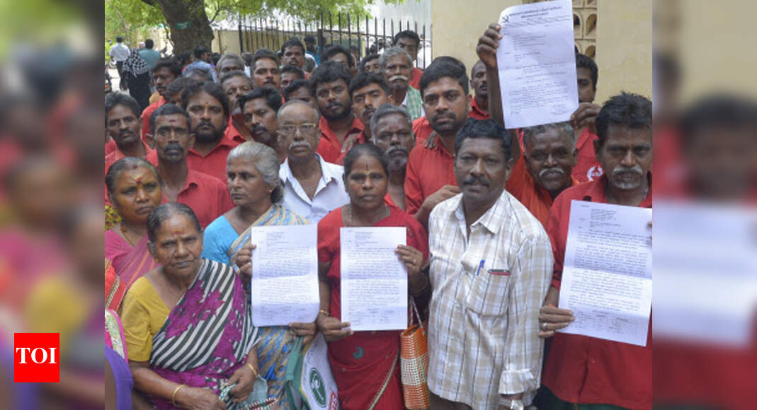 Madurai bus stand vendors seek collector’s protection | Madurai News ...