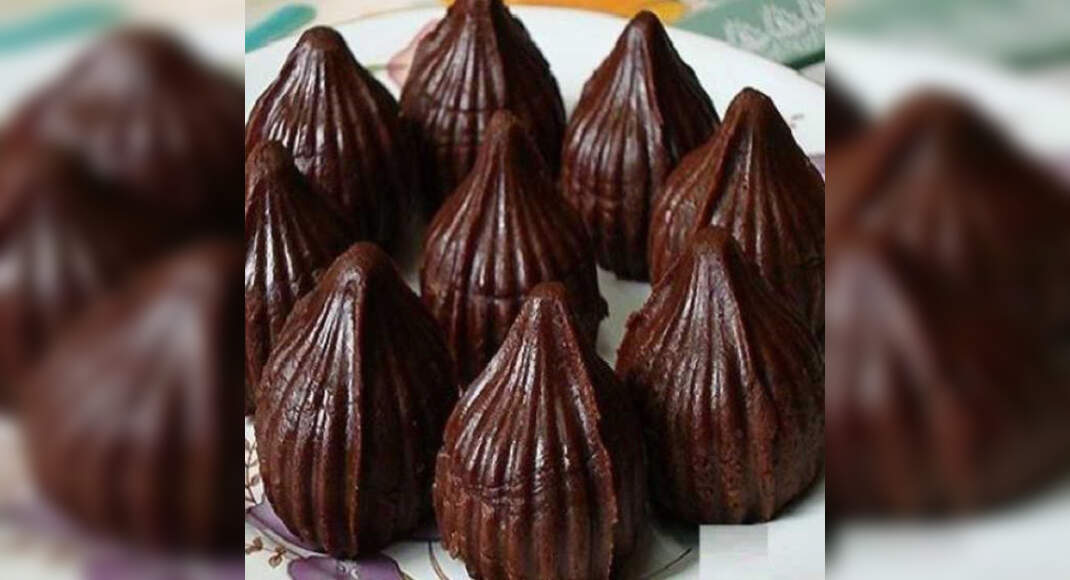 Chocolate Modak Recipe: How to Make Chocolate Modak Recipe | Homemade ...