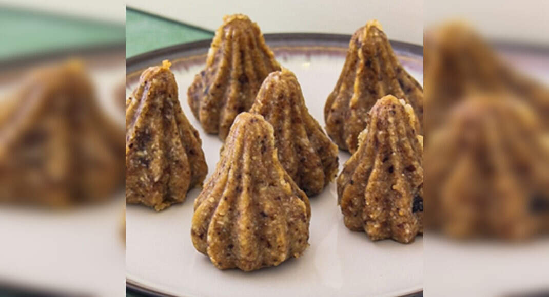 Dry Fruit Modak Recipe: How to Make Dry Fruit Modak Recipe | Homemade ...