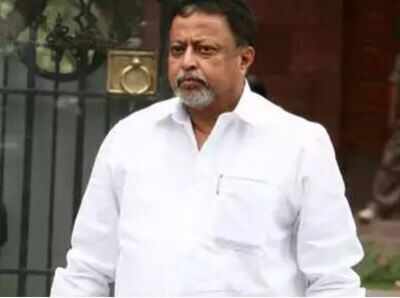 CBI sends summon to Sovan Chatterjee, Aparupa Poddar; questions Mukul Roy on Narada | Kolkata ...