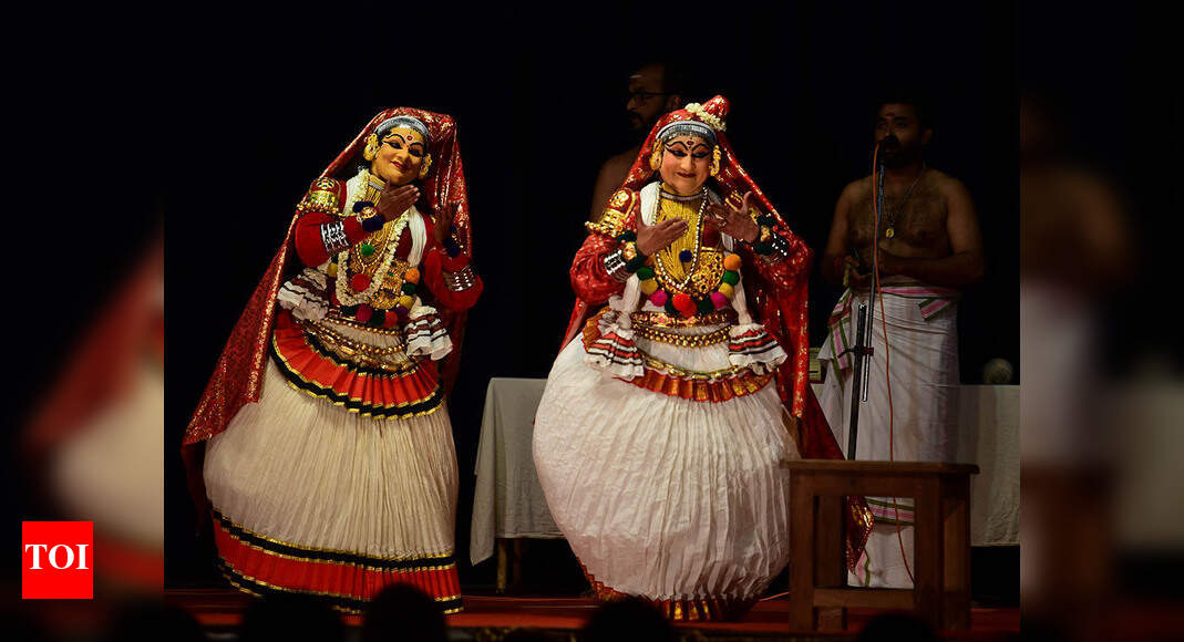 A kathakali performance, based on Usha and Chitralekha's tale | Events ...