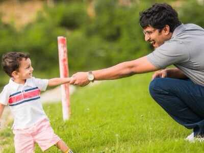 Nani dancing with his son will be the most adorable thing you see today ...