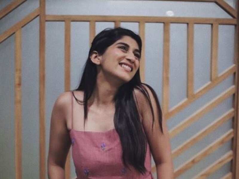 This happy picture of Deeksha Joshi is sure to brighten up your day ...