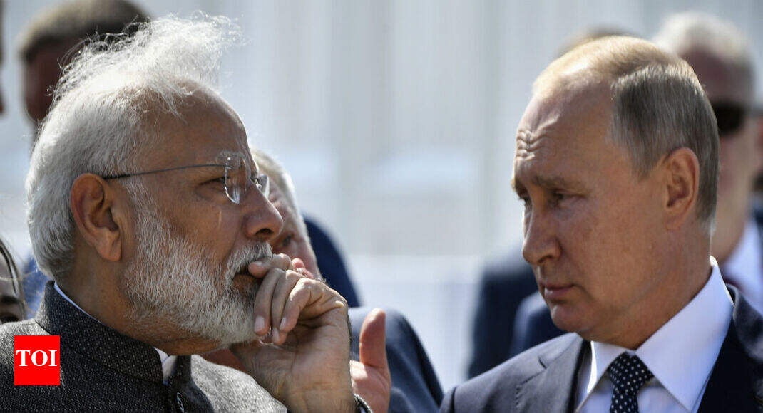 PM Modi visits Zvezda shipbuilding complex along with President Putin ...