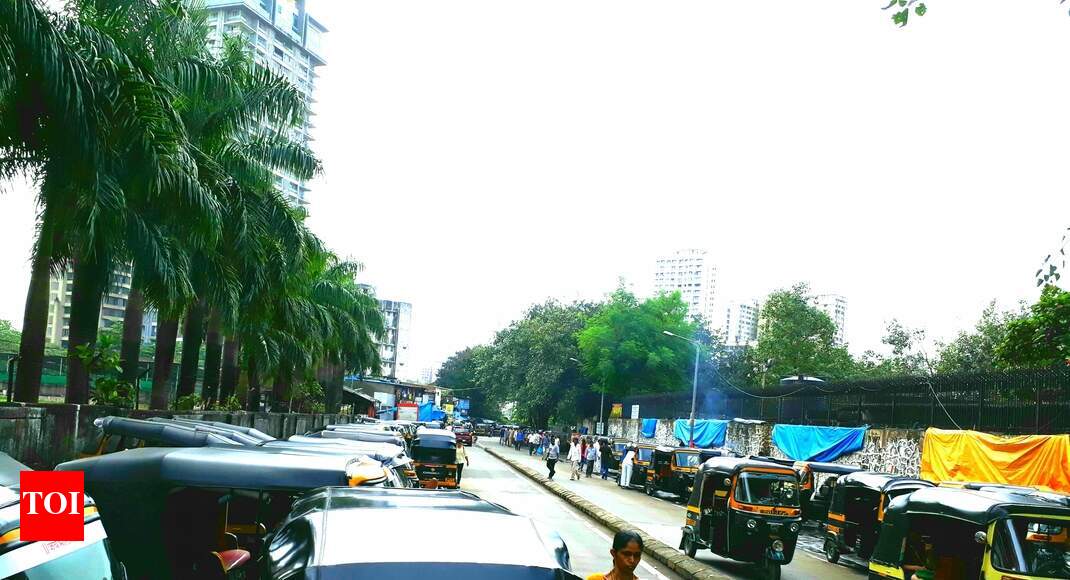 Public Road or Illegal Auto rickshaw parking lot - Times of India