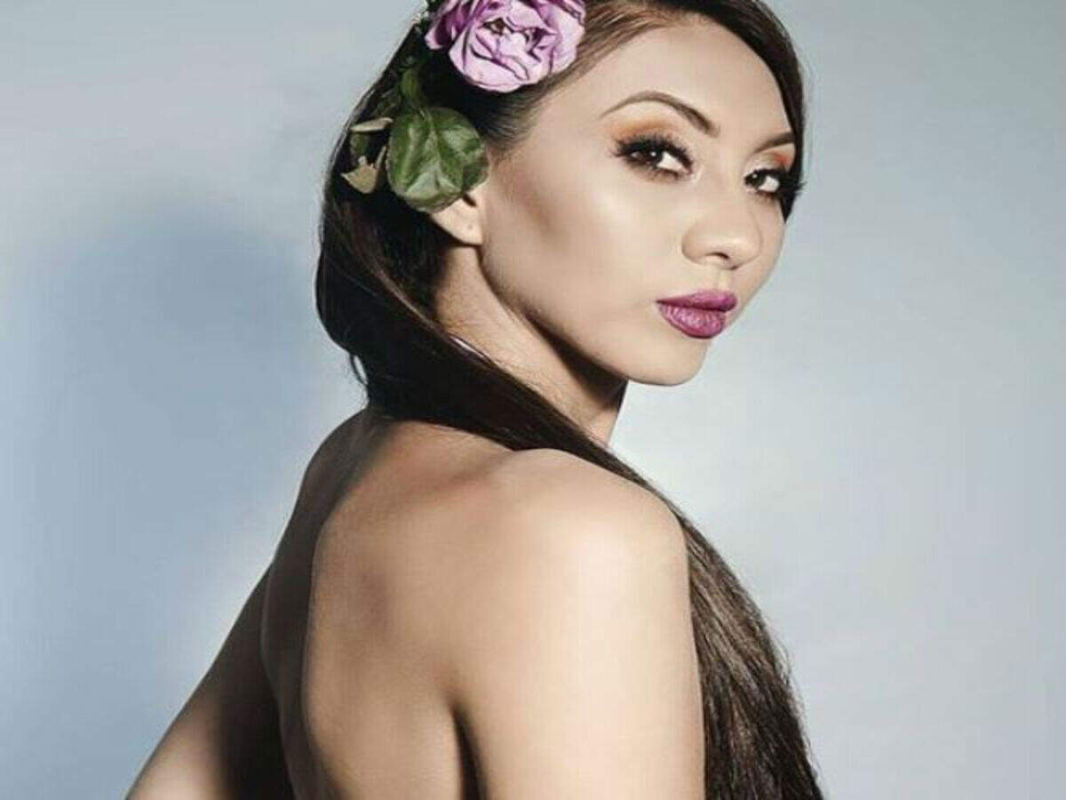 Alexandra Herrada crowned Miss Globe Peru 2019