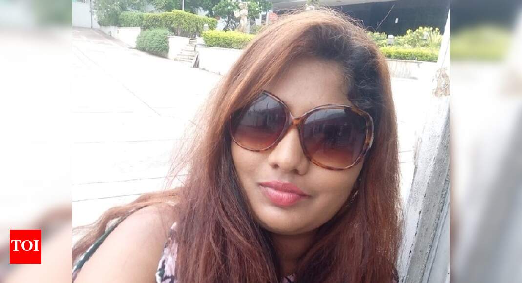 Junior artist Sunitha Boya locked herself to protest against a famous ...