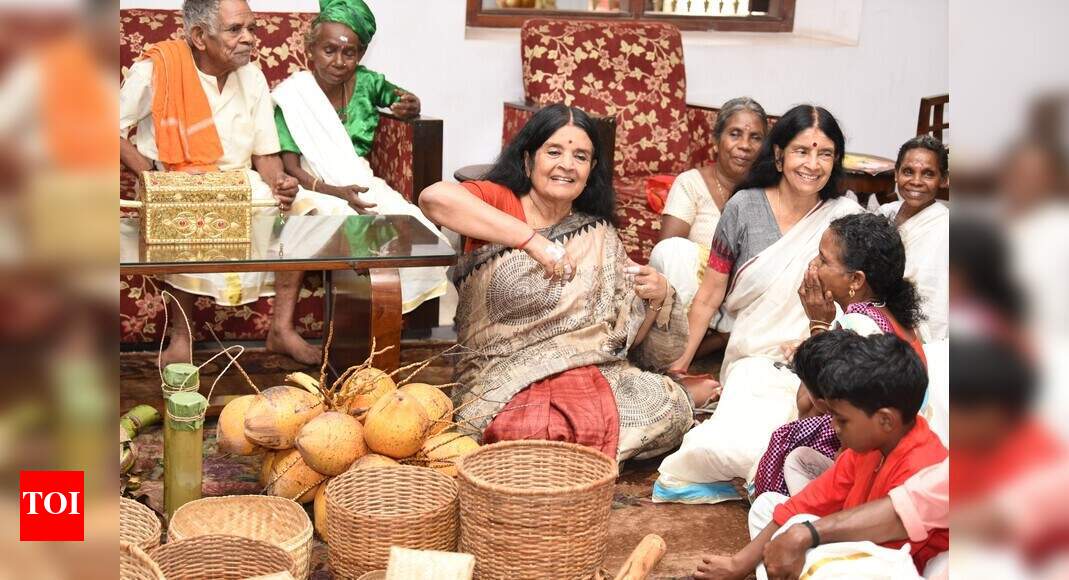 Kani tribe members herald Onam by paying customary visit to the ...