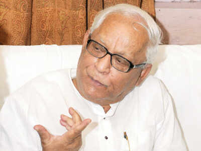 Former West Bengal CM Buddhadeb Bhattacharjee in hospital, condition ...