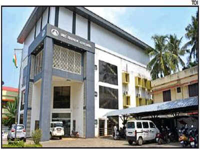 Maradu flats: Municipality faces a herculean task | Kochi News - Times ...